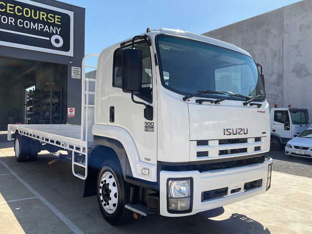 2009 ISUZU FTR900 TRAY - Racecourse Motor Company