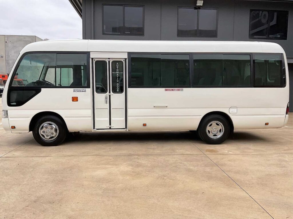 2011 TOYOTA COASTER BUS - Racecourse Motor Company
