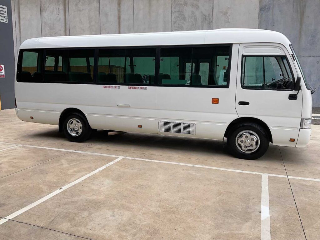 2011 TOYOTA COASTER BUS - Racecourse Motor Company