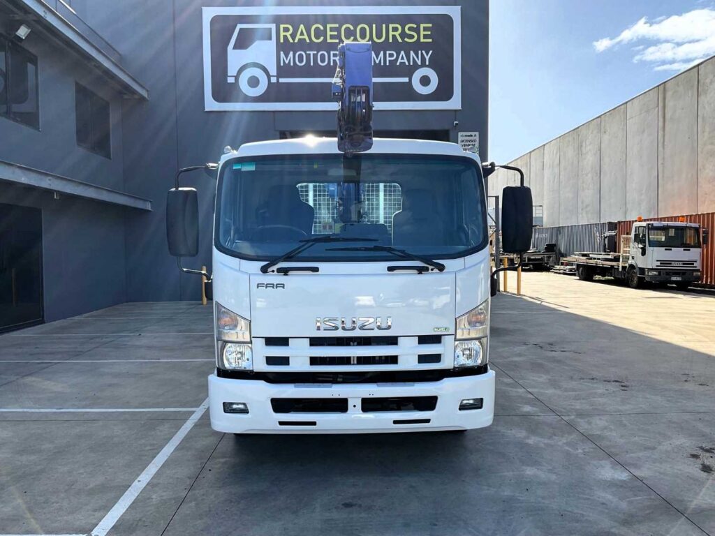 2012 ISUZU FRR500 TIPPER CRANE - Racecourse Motor Company
